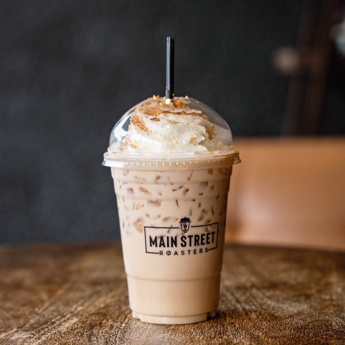 Cold Coffee Cups with Lids: Stylish, Eco-Friendly On-the-Go Drinkware